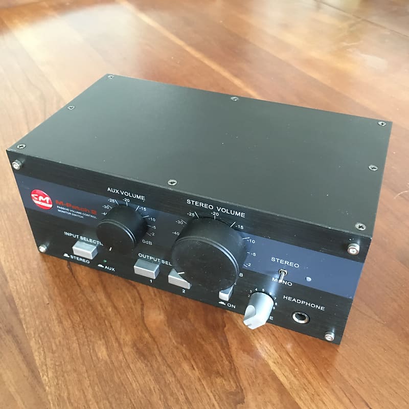 SM Pro Audio M-Patch 2 Passive Stereo Monitor | Reverb