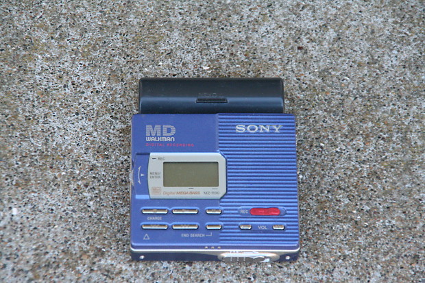 Sony MZ-R90 Portable Minidisc Recorder / Player Blue | Reverb
