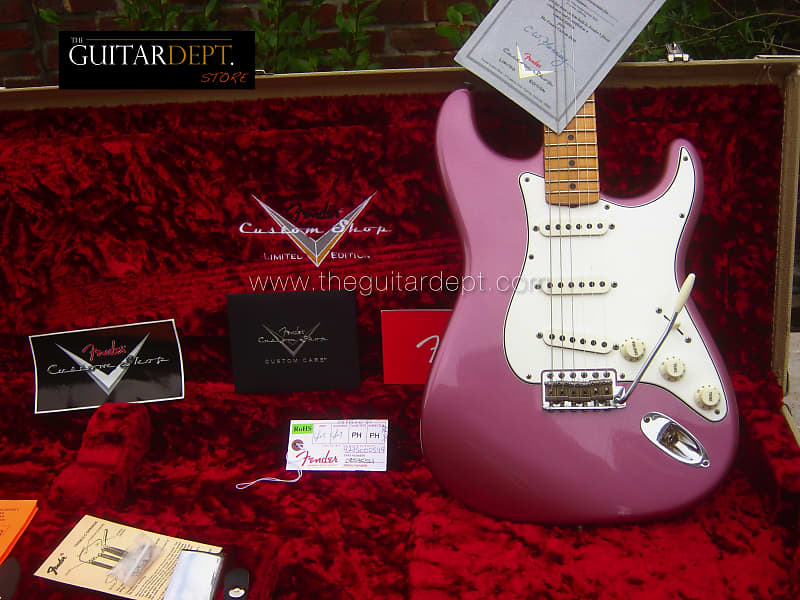 BEAUTIFUL ♚ 2018 Fender CUSTOM SHOP Ltd Edn Stratocaster | Reverb