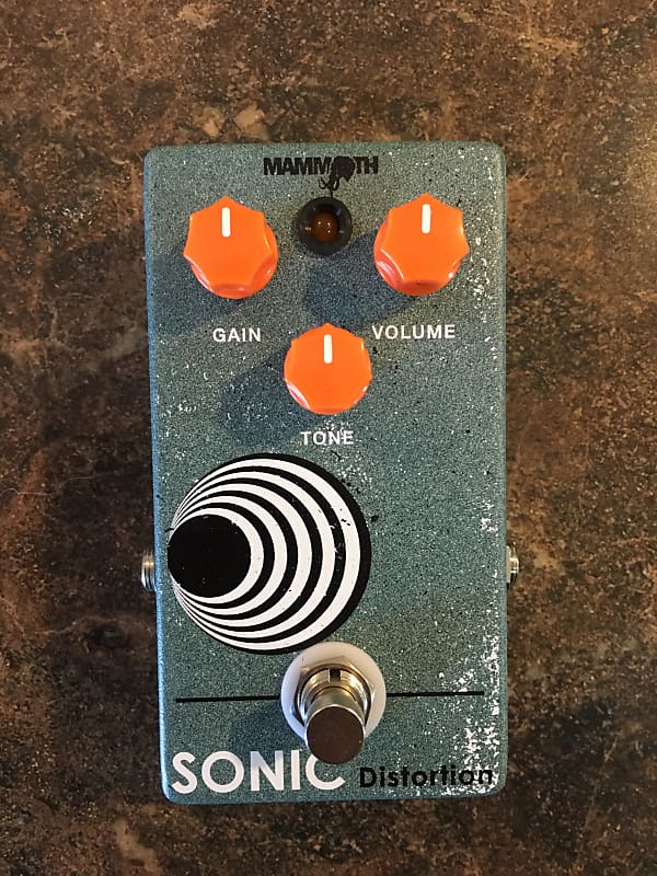 Mammoth Electronics Sonic Distortion (Ibanez SD-9 | Reverb Canada