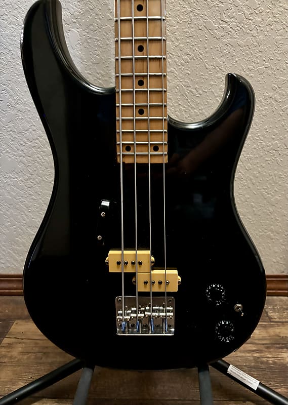 Vox Standard Bass Guitar Vintage | Reverb