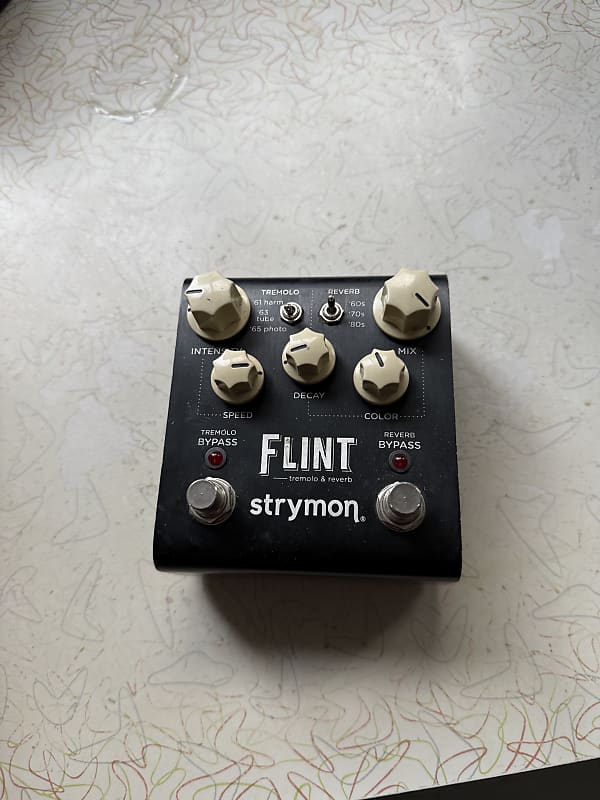 Strymon Flint Reverb and Tremolo V1 2012 - 2022 - Black with | Reverb