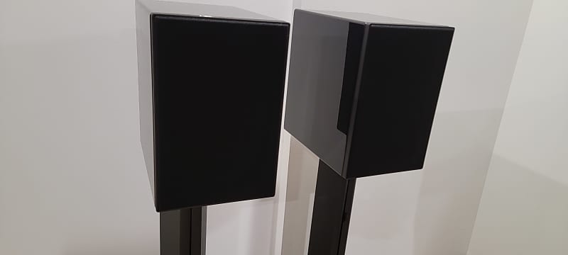 Cyrus One Linear Bookshelf Speaker Pair - Piano Black - Open | Reverb