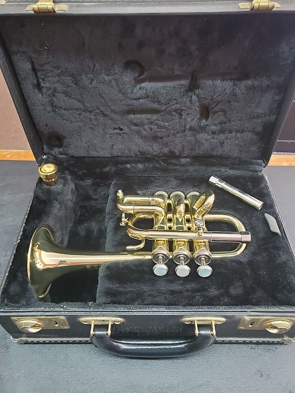 USED Getzen Capri 3-Valve Bb/A Piccolo Trumpet | Reverb