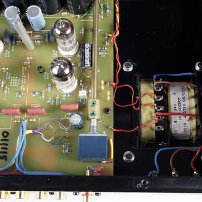 EAR (Esoteric Audio Research) Yoshino 869 - Tube | Reverb Deutschland