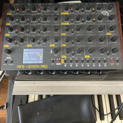 MFB Synth Pro | Reverb