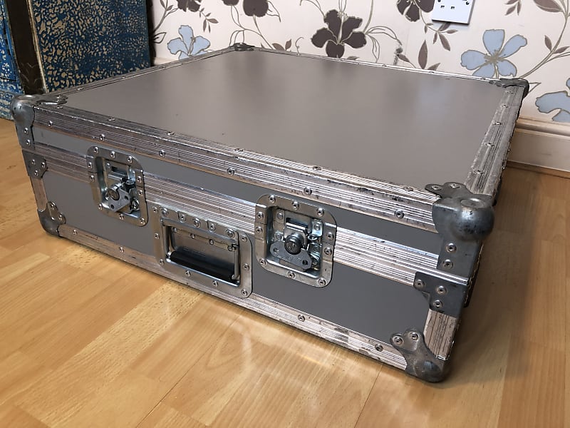 5star Flight Case 2012 Grey | Reverb UK