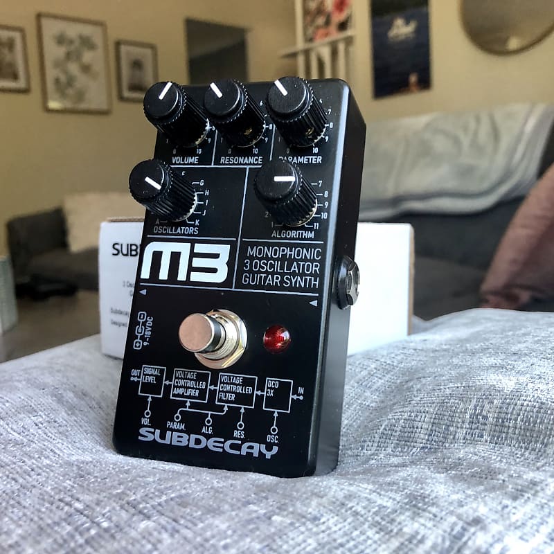 Subdecay M3 - Monophonic 3-Oscillator Guitar Synthesizer | Reverb