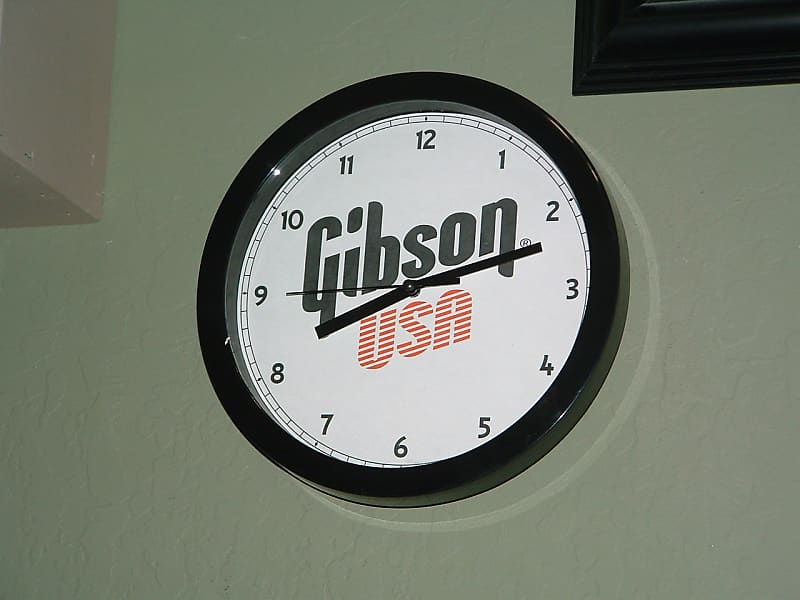Gibson Studio wall.clock ..9" diameter...silent sweep...Black | Reverb