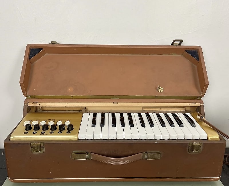 Vintage Italian Orcoa reed chord organ - fan driven (like a | Reverb