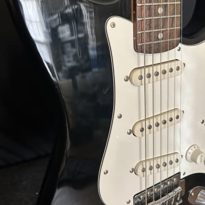 Samick Stratocaster LS-11 Black Electric Guitar w/ Gig Bag | Reverb