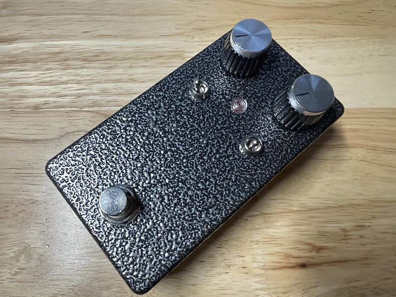 PedalPCB Runoff Groove Thor 2023 - Silver Hammertone | Reverb