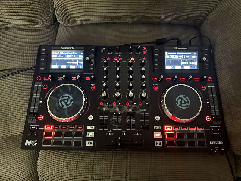Numark Nv2/NvII 2016 - Black | Reverb