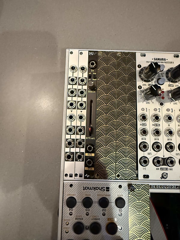 Intellijel & Apollo View Bundle 2x Buffered Multiples & IOU | Reverb