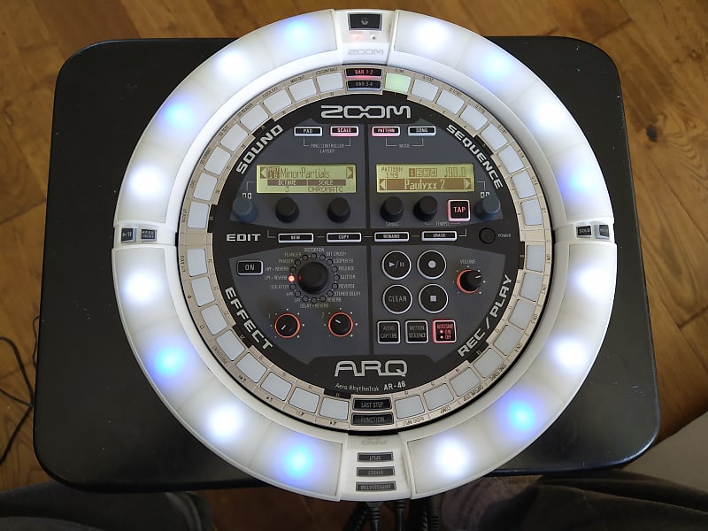 Zoom Arq-48 Groovebox | Reverb