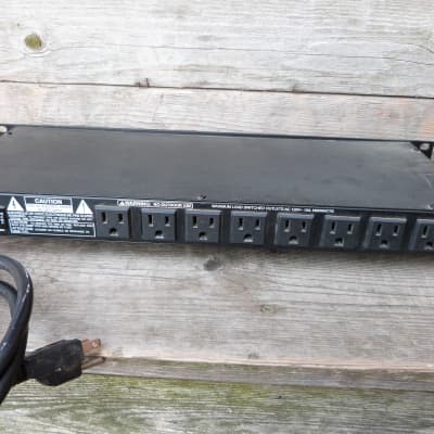 Furman m-8 merit series power conditioner | Reverb