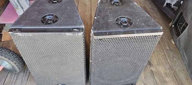 Meyer Sound UPA-1P 2000 - Black | Reverb