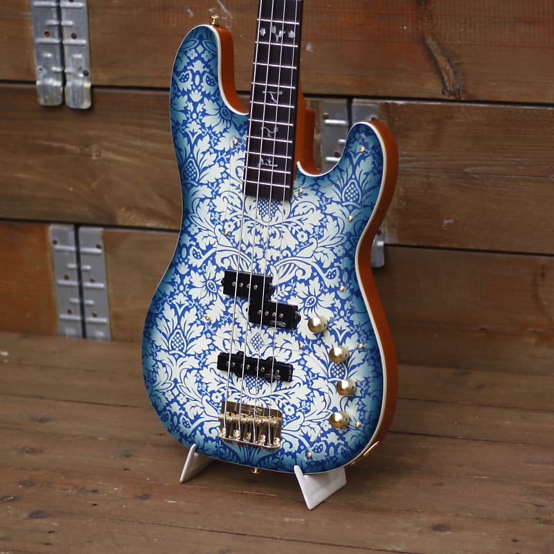 Vintage Joe Doe 'Lutetia' Bass - Blueburst | Reverb