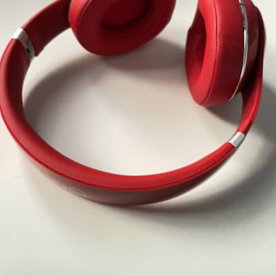 Beats by Dre Studio 2 Wireless with Noise Cancellation - Red | Reverb