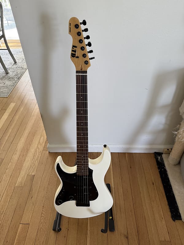 ESP sn200 recent - white | Reverb