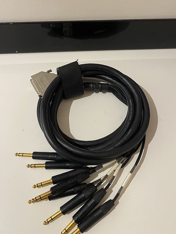 Mogami 2932 Multicore Cable - DB25 and 8 Neutrik Male TRS | Reverb UK