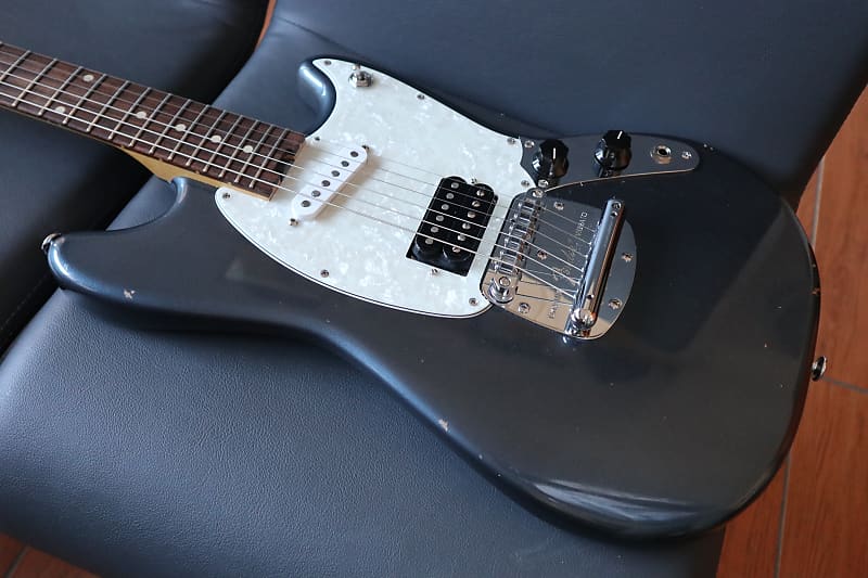 Infinite Trad Fender type Mustang 3.25kg MIJ | Reverb UK