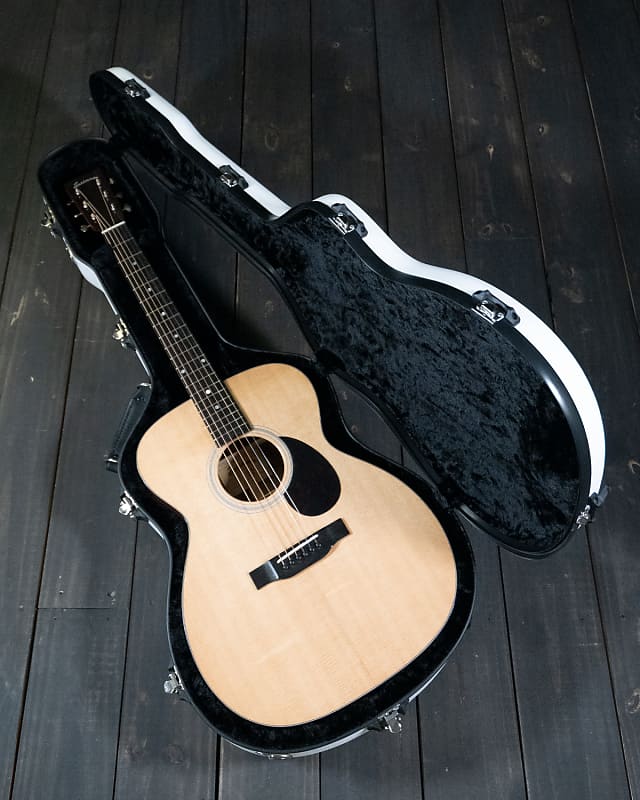 Calton Cases Orchestra Model Case, Fits 14-Fret 000/OM, | Reverb