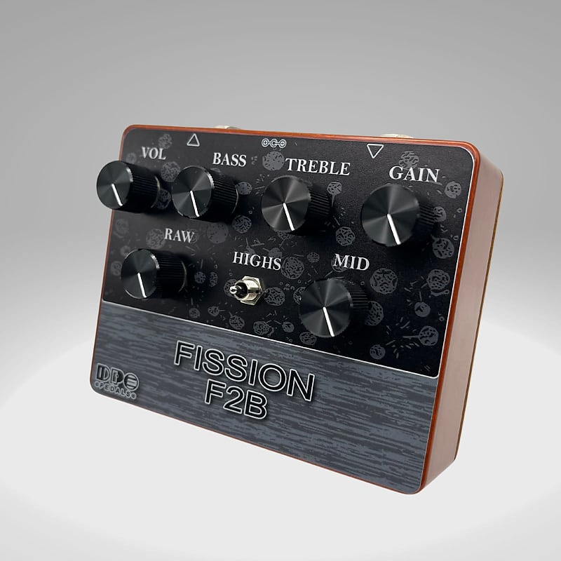 DPE Pedals Fission F2B Tube Preamp - Based on Alembic F2B | Reverb