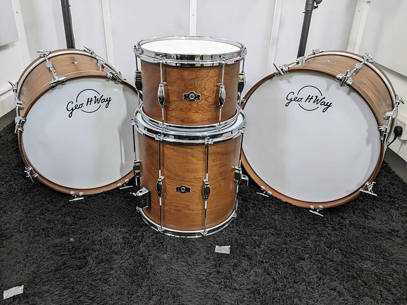 George Way (Dunnett) Tradition Tuxedo walnut 12x8, | Reverb Poland