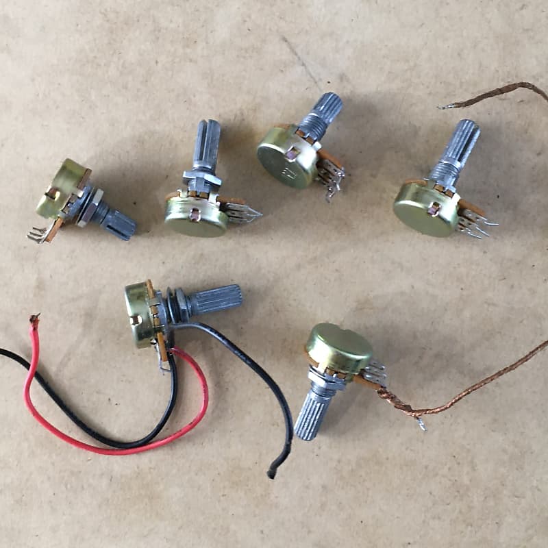 Luthiers Lot Of Six Mini B1M 6 Micro Pots Guitar Effects | Reverb