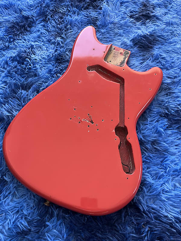 1976 Fender Musicmaster Body - Dakota Red Refin | Reverb