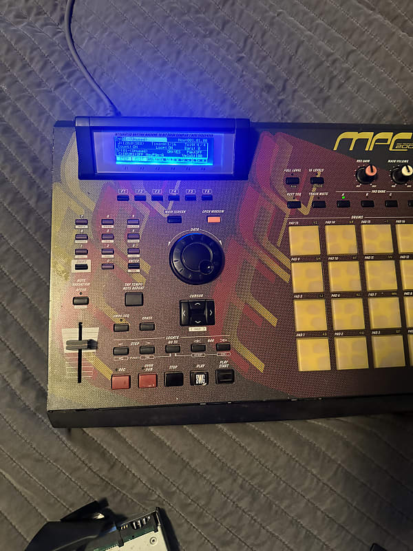 Akai MPC 2000xl limited Edition 1998 - Limited | Reverb