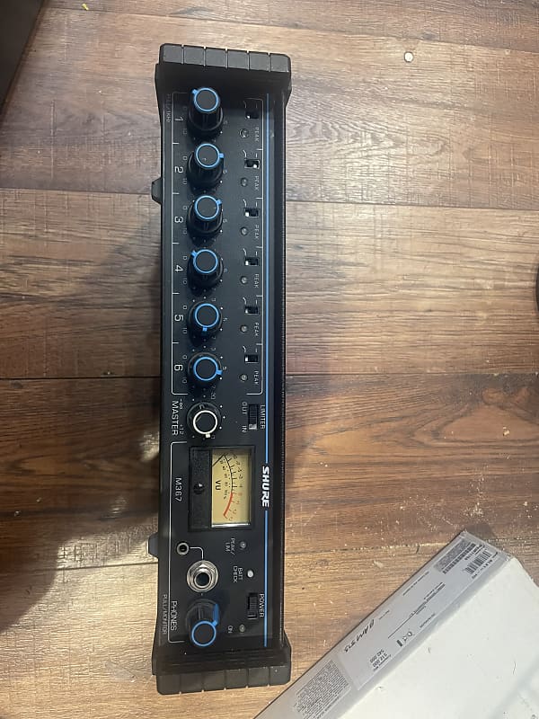 Shure M367 Portable 6-Channel Analog Mixer | Reverb