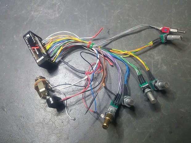 Audere Pro Z Mode 4 Band Bass Preamp | Reverb