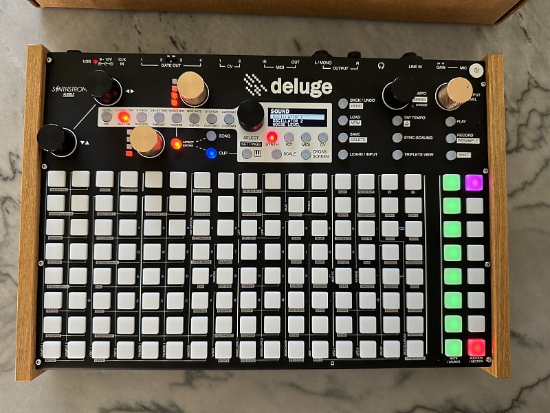 Synthstrom Audible Deluge OLED Sampler Synth Drum Machine | Reverb