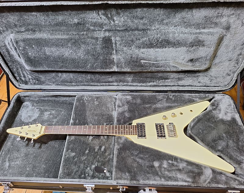 Kramer KRVGCS - Nite-V - Flying V Hardshell Case - NEW - | Reverb