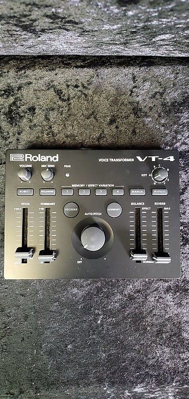 Roland VT4 Vocal Effects Processor (Nashville, Tennessee) | Reverb