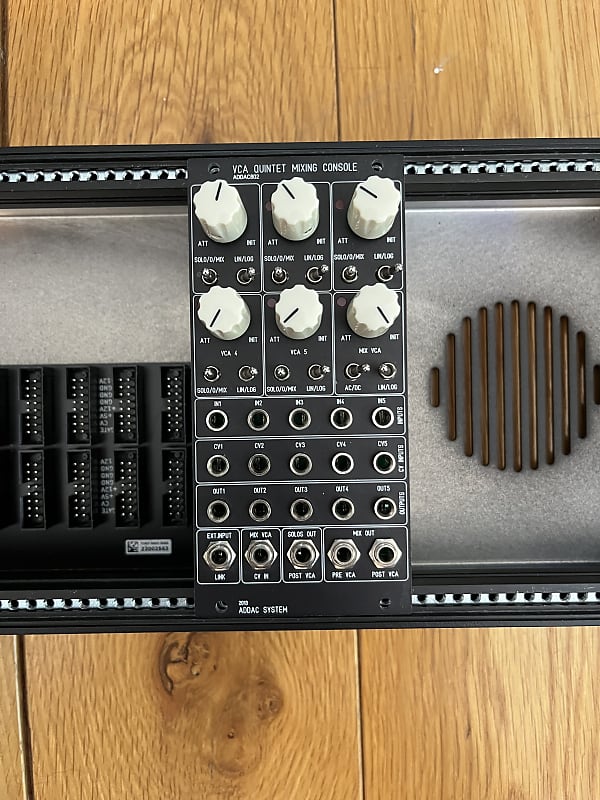 ADDAC System ADDAC802 VCA Quintet - Black | Reverb