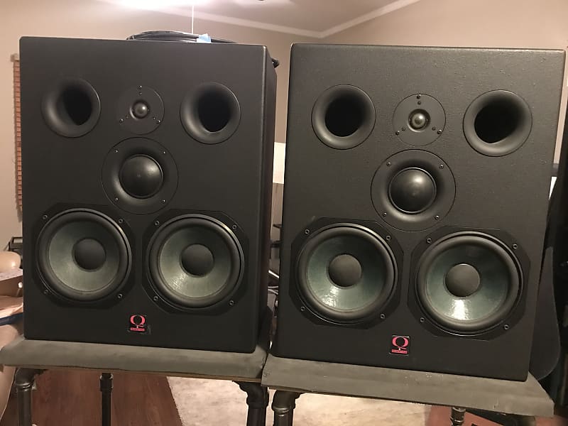 Quested VS3108b active studio monitors/mains - Discontinued | Reverb