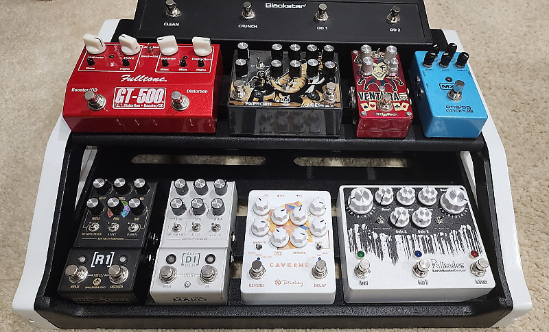 Atlas Audio T Series 2-tiered Handcrafted Pedalboard 32" x | Reverb
