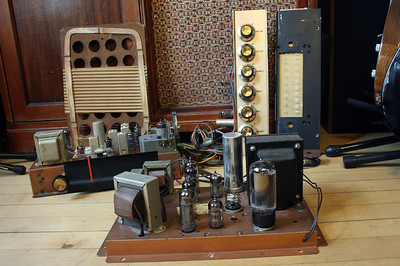 Motorola Stereo Tube Amplifier, Preamp and Tuner from SK30W | Reverb