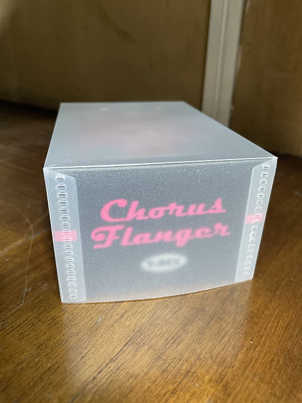 T-Rex Chorus Flanger | Reverb