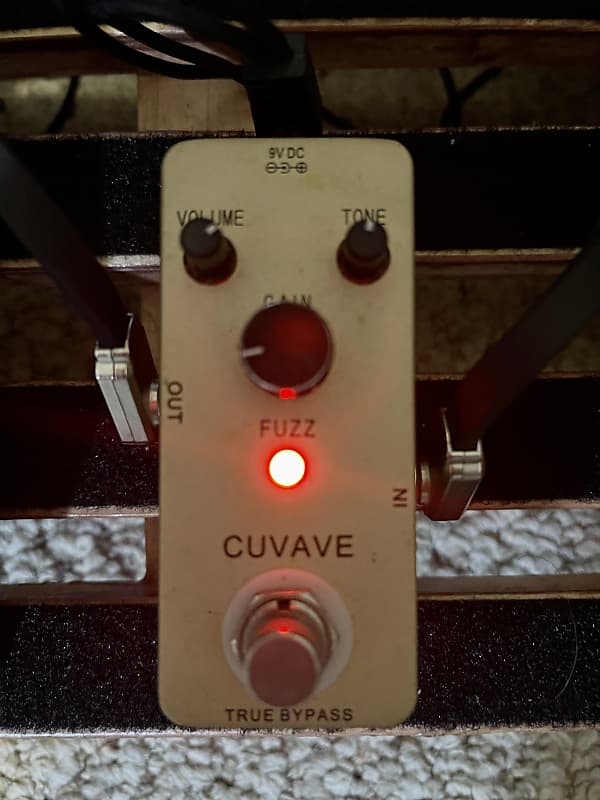 Cuvave Fuzz 2020-2022 - Gold | Reverb