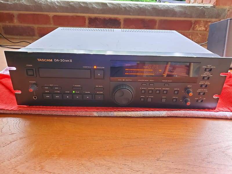 TASCAM DA-30 MKII Professional DAT Recorder Black | Reverb