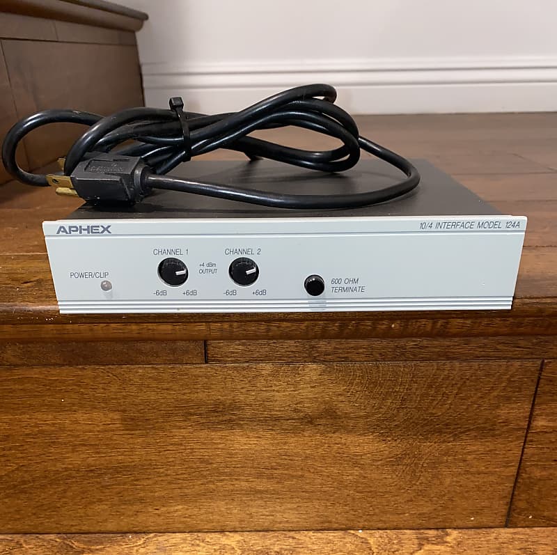 Aphex 124A - Bi-Directional Audio Level Matching Interface | Reverb