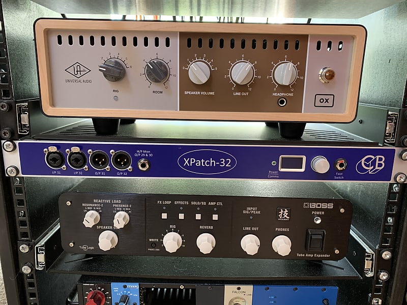 CB Electronics X Patch 32 2020 sliver/blue | Reverb UK