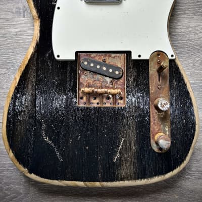 Pistols Crown Barncaster 2023 Royal Blue barned | Reverb