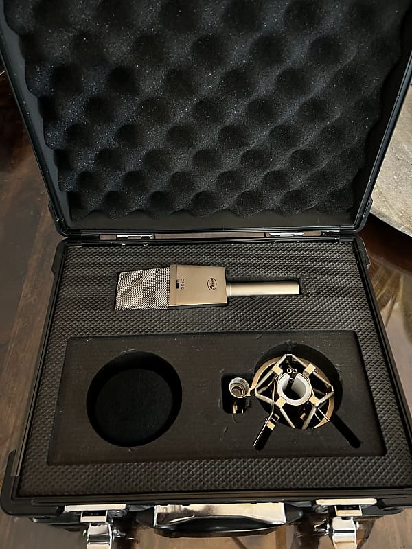 Peluso P-414 Multi-Pattern Condenser Microphone (Akg C12a / | Reverb