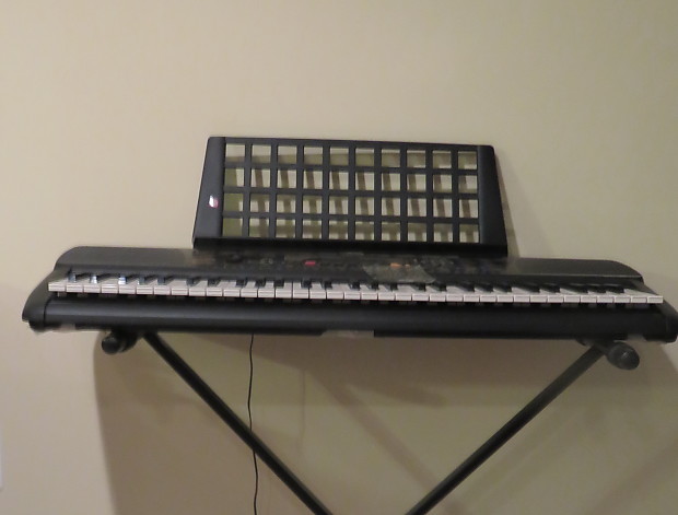 Yamaha PSR-195 Portable Keyboard 1998 Black | Reverb