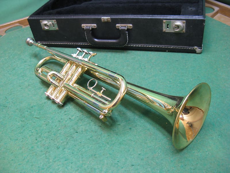 Getzen 300 Series Trumpet - Reconditioned - Oversized Case & | Reverb